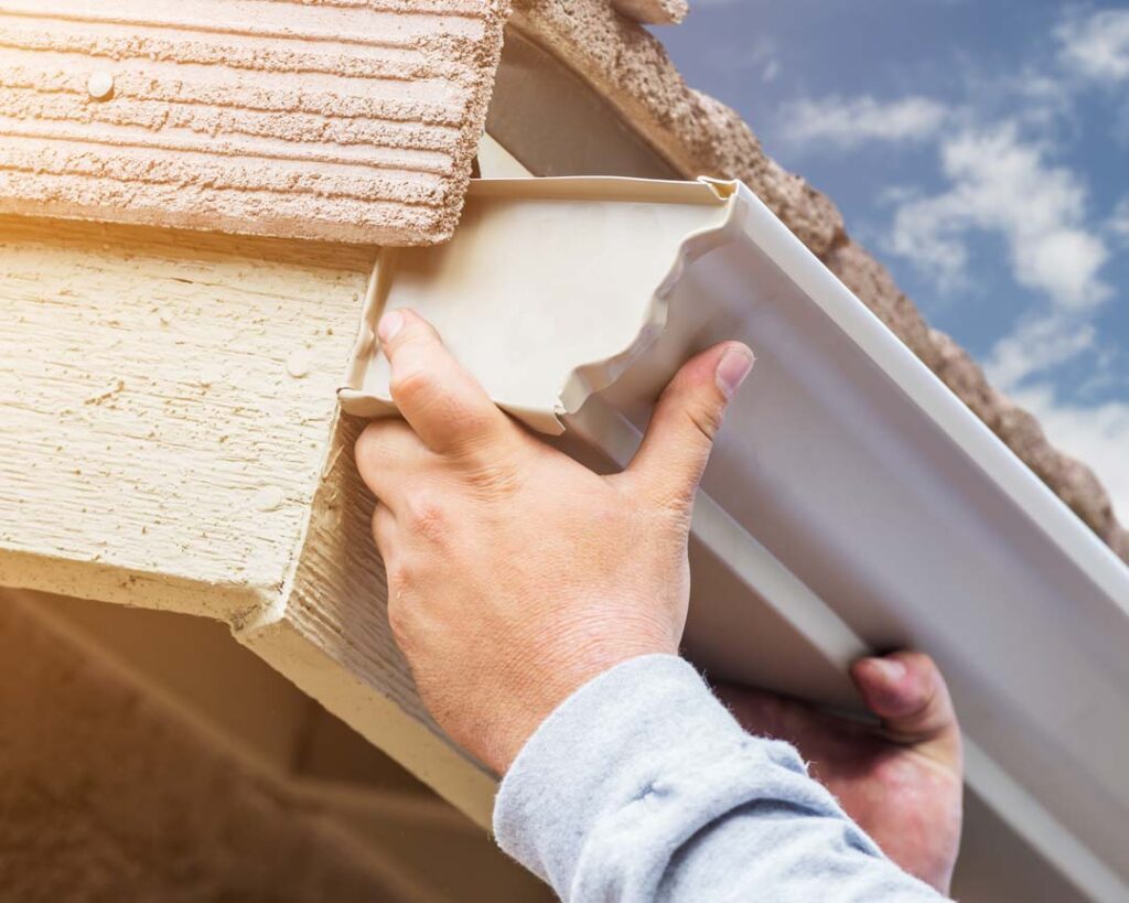 Are you looking for Seamless Rain Gutter Service in Chicago?